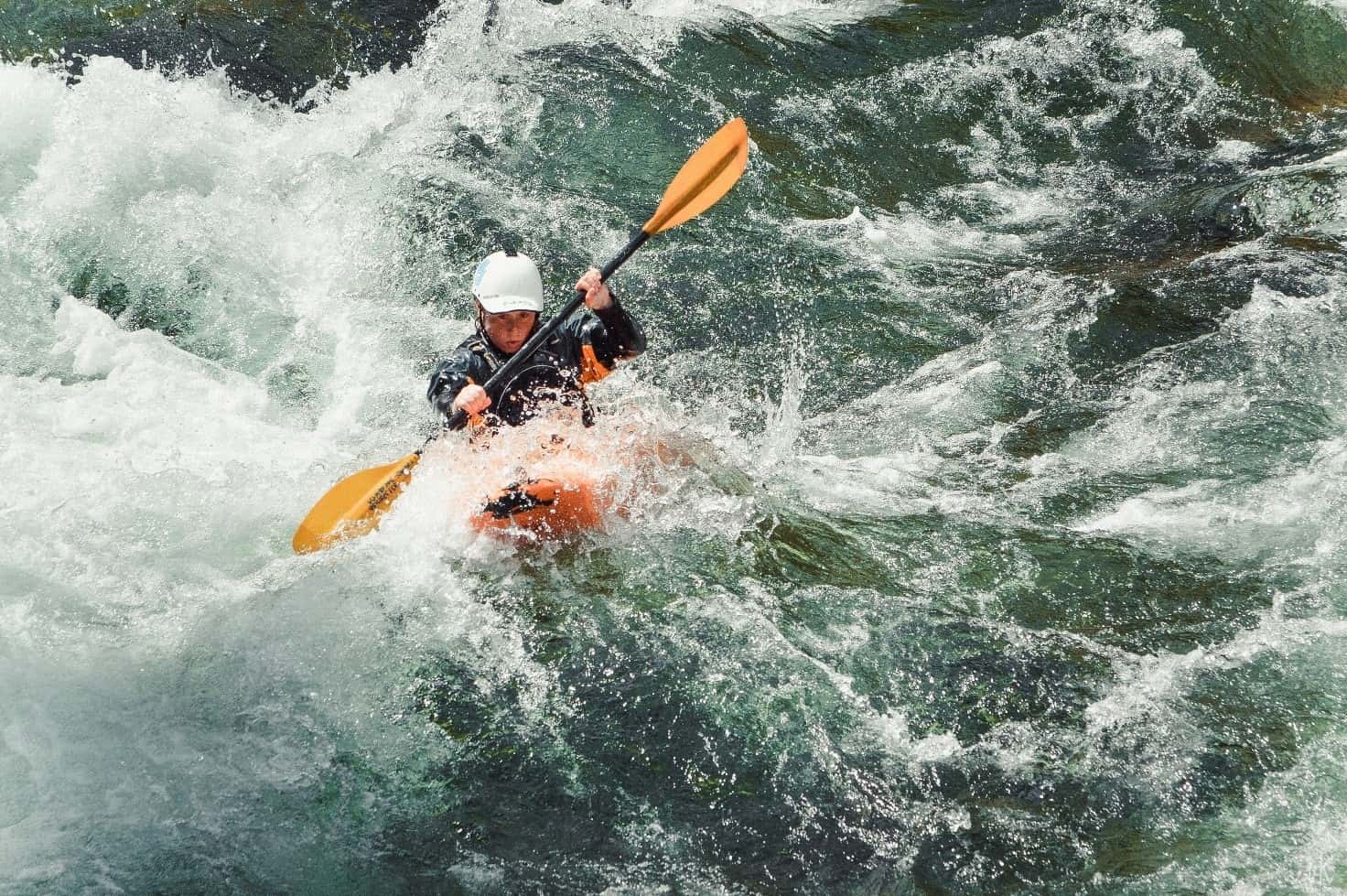 Kayak in sicurezza: ecco cosa c'è da sapere